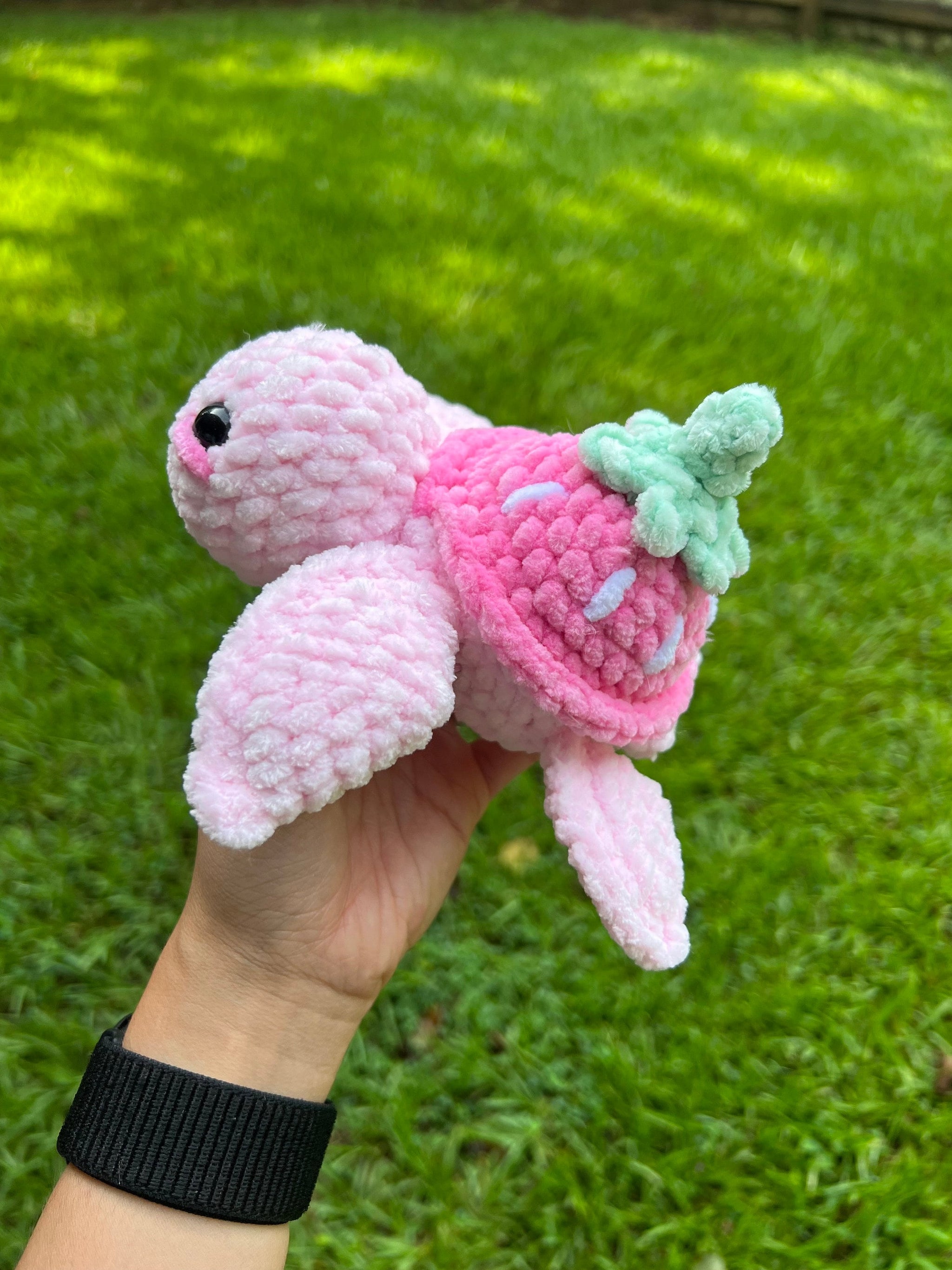 Mini Strawberry Turtle Crochet Pattern – CrochetByGenna